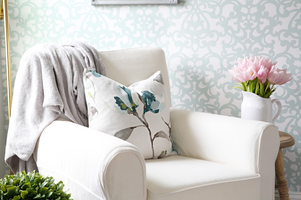 How to Paint a Wall with Stencils: Easy Steps for Beginners – Stencillo